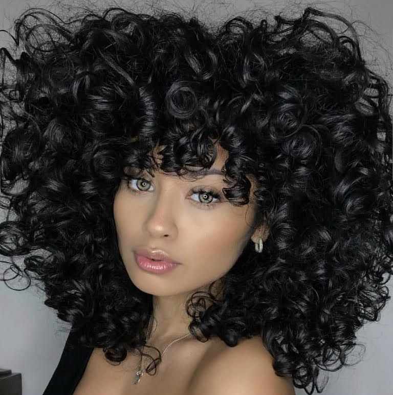 Coupes De Cheveux Longues Au Carré Pour Cheveux Bouclés La Coupe U